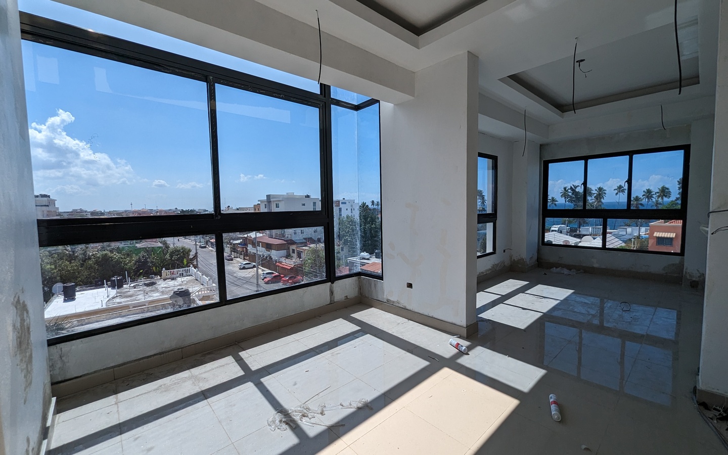 Penthouses Vista al Mar Tropical del Este | Lobos Realtors